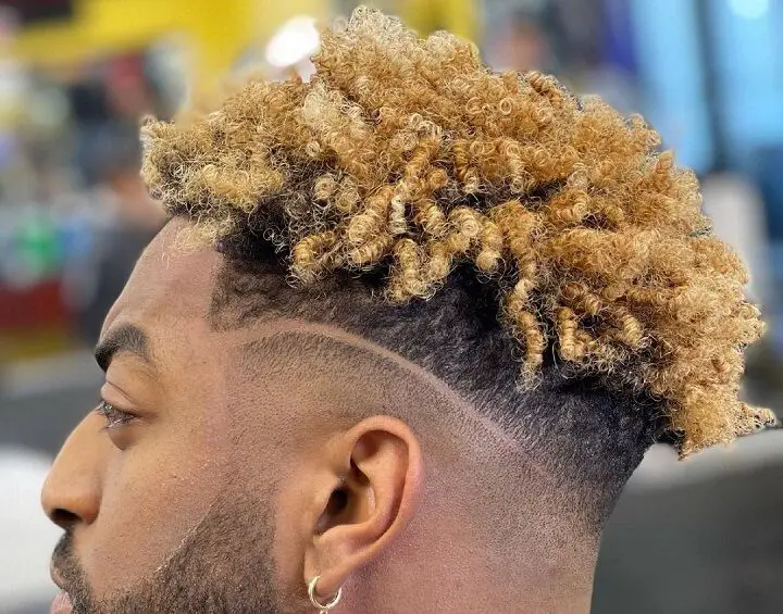 60 Estilosos Peinados de Lateral Afeitado para Hombres (Inspiración)