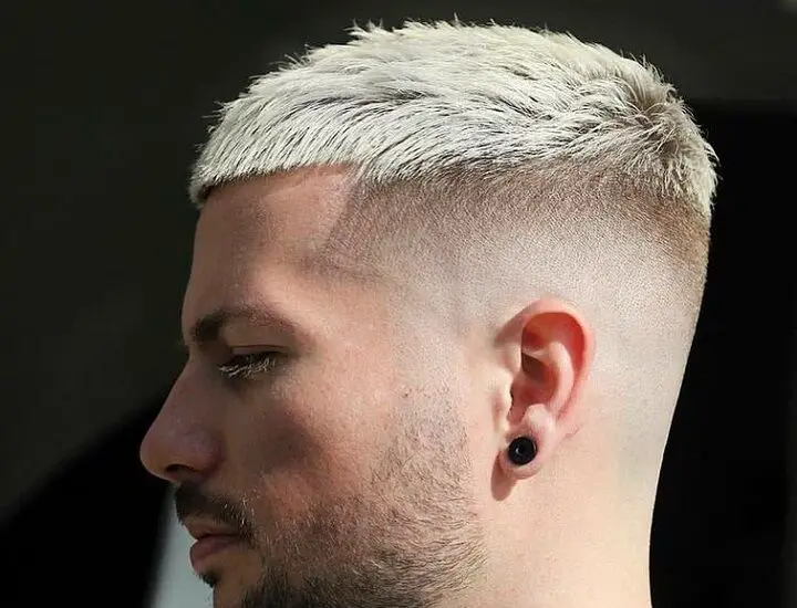 60 Estilosos Peinados de Lateral Afeitado para Hombres (Inspiración)